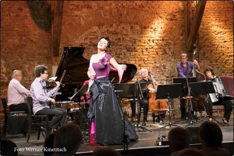 Elisabeth Kulman | Maria Reiter